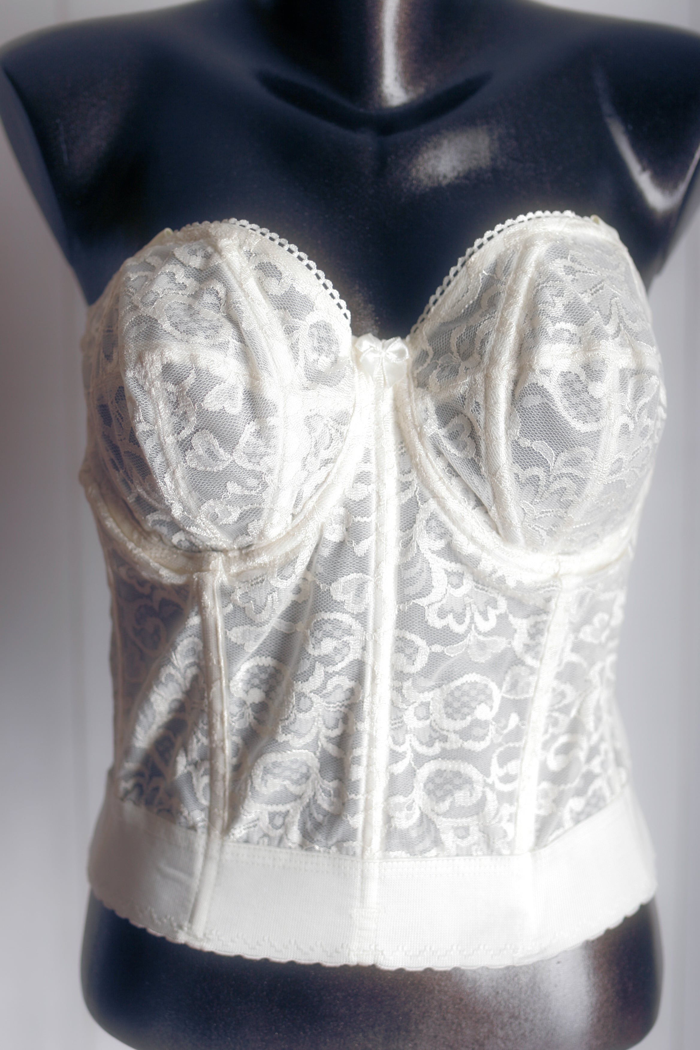 Goddess 34D Unlined Bustier Corset Low Back Boned Bra White – Billy's Bras